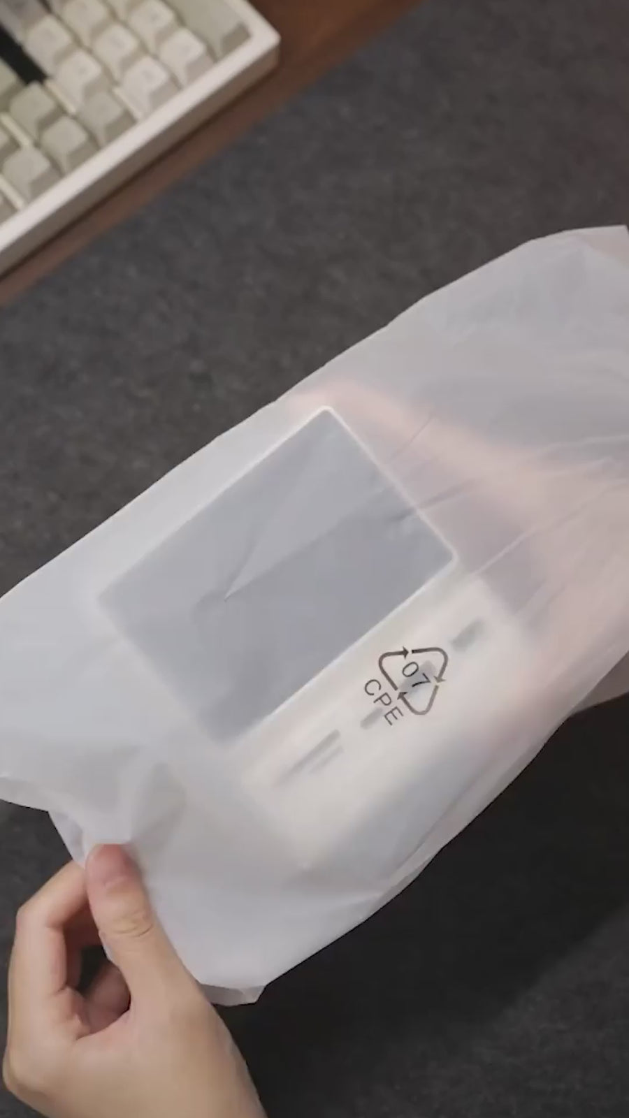 Dockmate - World's Smallest Retro Computer Monitor